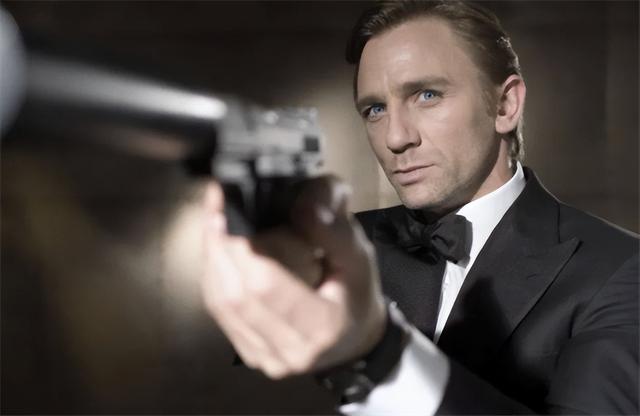 007 Prototype Popov: The espionage career was merciful, and he was ...