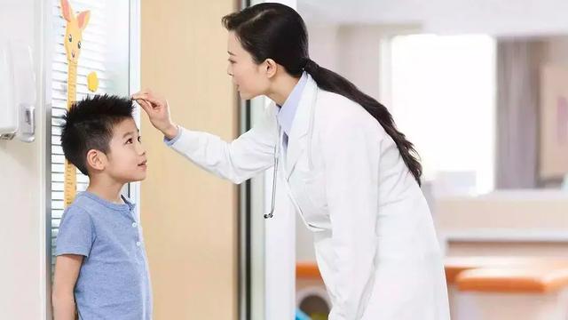 Big feet mean that you will be taller in the future?Doctor: To grow ...