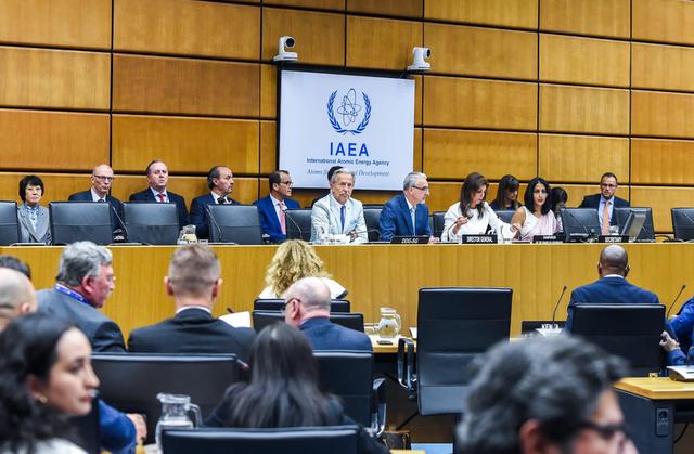 At the IAEA meeting, the four major powers "besieged" Iran, and China ...