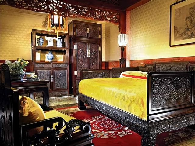 The main function of the Arhat bed is not to sleep, but to entertain ...