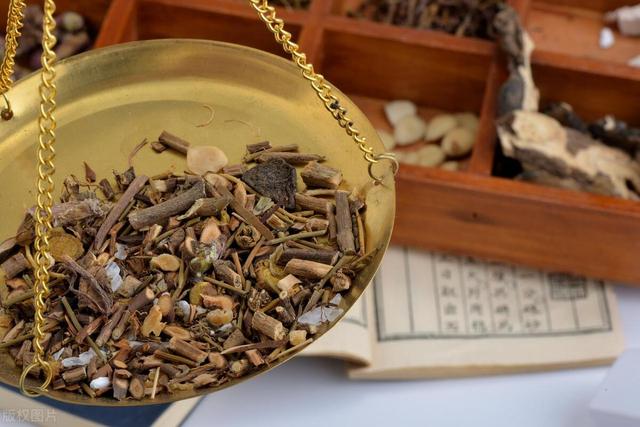 The Wisdom of Chinese Medicine Seen from Bupleurum: Relieve Exterior ...