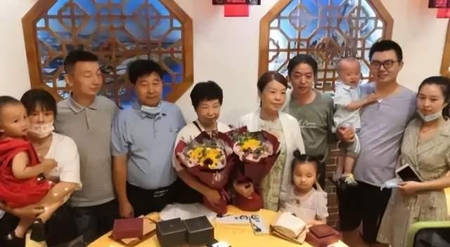 Xu Yaotian's family!It was exposed that Sister Chai Sang defended Yao Wei and Tian Jing in the ...