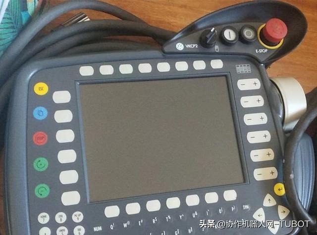 Summary of common faults in ABB robot teach pendant maintenance - iNEWS