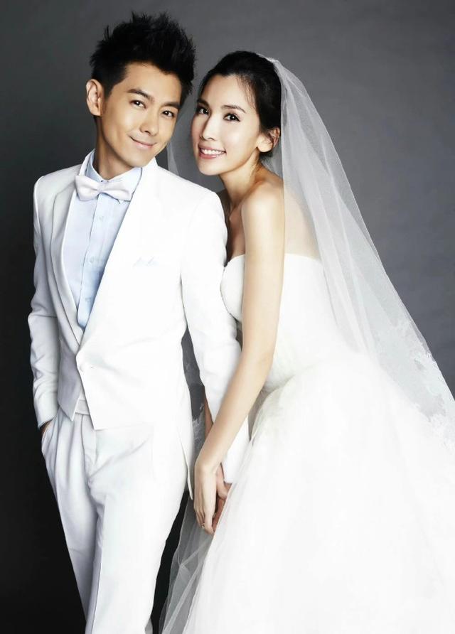 Chen Ruoyi spent her 9th wedding anniversary in the ward, Lin Zhiying ...
