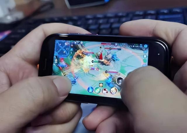 Small screen enthusiasts look at it, there are only four small screen ...