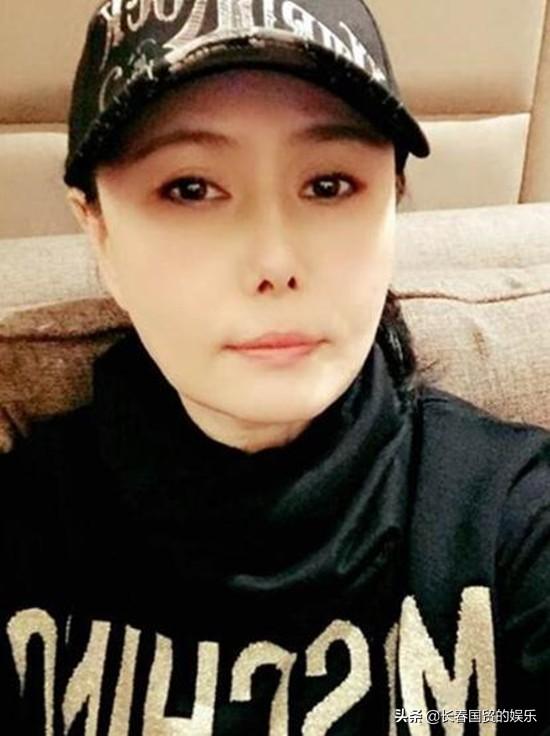 Retired for seven years, 58-year-old Taiwanese singer Jiang Hui's ...