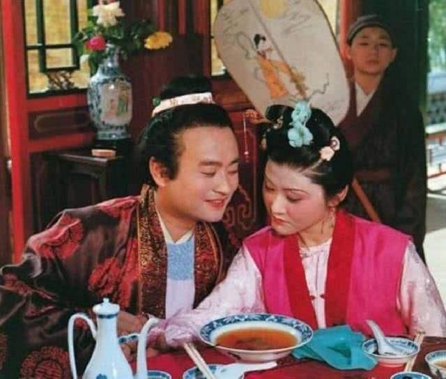 From another perspective, Xue Pan in "A Dream of Red Mansions" is a man ...