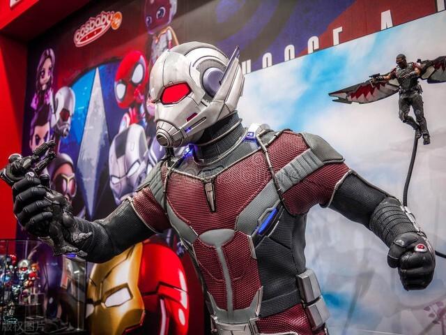 "Ant-Man and the Wasp: Quantum Frenzy" Impressions: Quantum Amway, Ants ...
