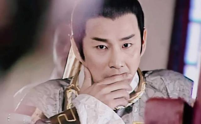 The 44-year-old Feng Shaofeng was ridiculed by the crowd for playing an ...