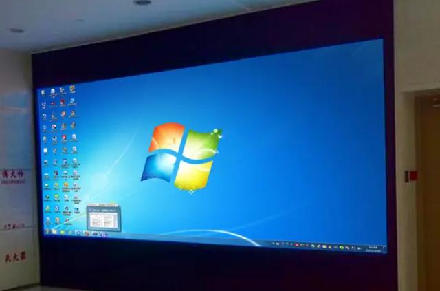 Features of indoor p2.0 LED display - iNEWS