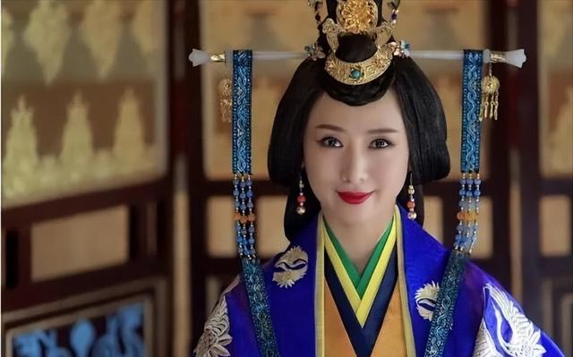 See how Li Ji, the top master of Gongdou, disrupts the political arena ...