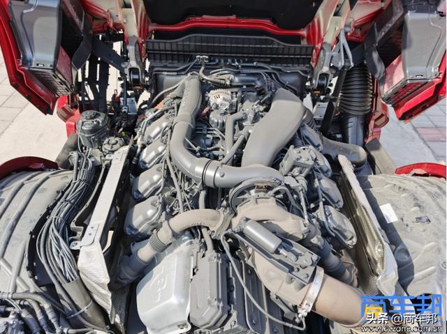 The maximum 770 horsepower, how "legendary" is the Scania V8 DC16 ...