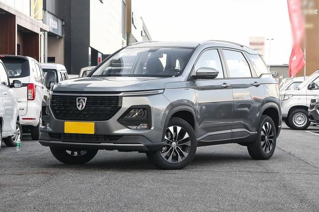 Domestic high-value SUV, wheelbase 2750mm, with 1.5T+CVT power, show ...