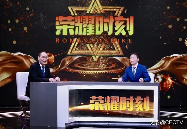 Large-scale 100-episode series of interviews "Moment of Glory" - Li ...