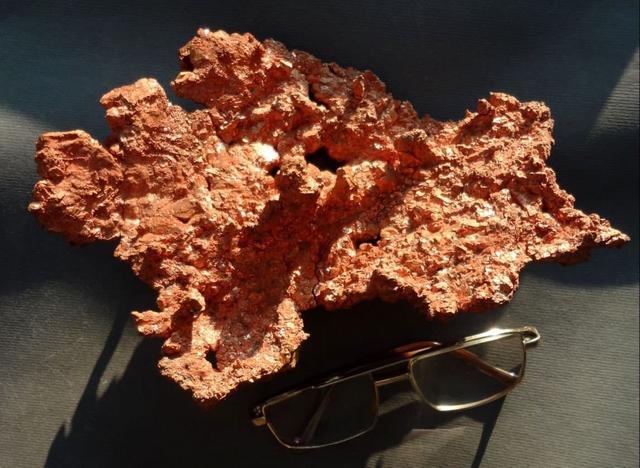 Chemists discover a new way to stabilize monovalent copper complexes ...