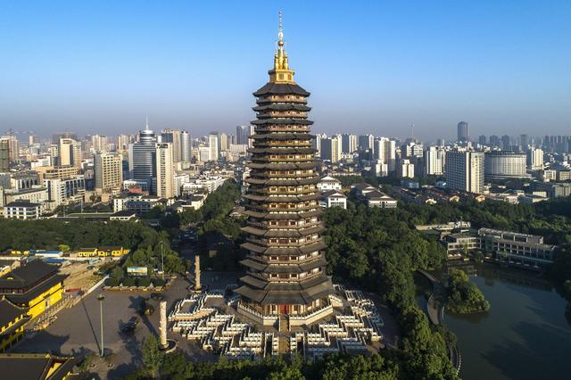 Changzhou is only one step away from the goal of "a city of trillions ...