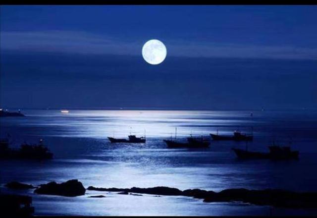 The stunning thousand-year-old "Spring River, Flowers and Moonlight ...