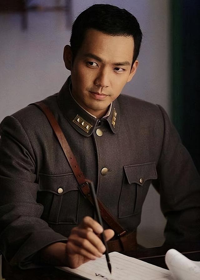 The ceiling of the novel of the Republic of China: Murong Feng, who is ...