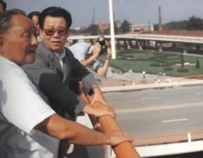 Deng Xiaoping, who came back at the age of 74, sang the prelude to ...