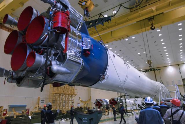 One arrow and six stars!China's largest solid rocket "Li Jian No. 1 ...