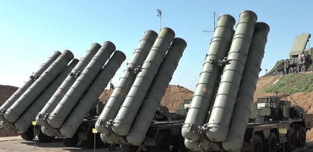 The Russian army was completely angry. Two Su-34s fired missiles in ...