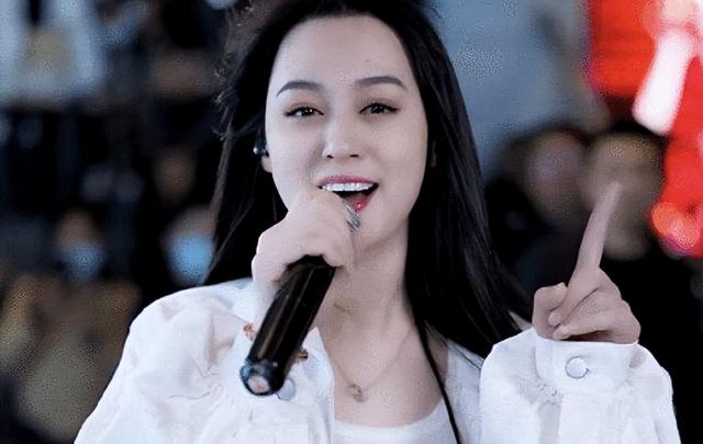 Singer Tang Yi, "Internet superstar" with 37 million fans of Mouyin ...