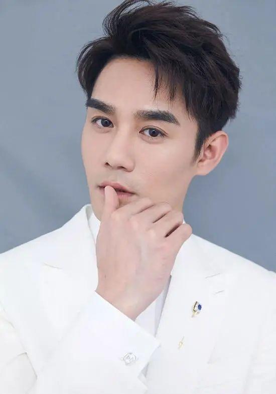 Wang Ou and Wang Kai's Weibo romance official announcement?The two fell in love because of the ...