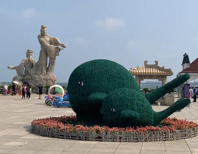 The "overpass" of Bijia Mountain in Jinzhou is hidden from time to time ...