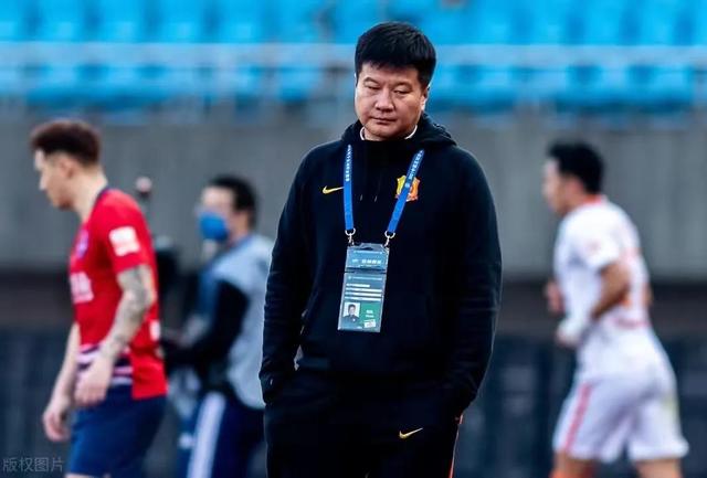 Li Jinyu tried out a naturalized player, Taishan had unsuccessfully ...