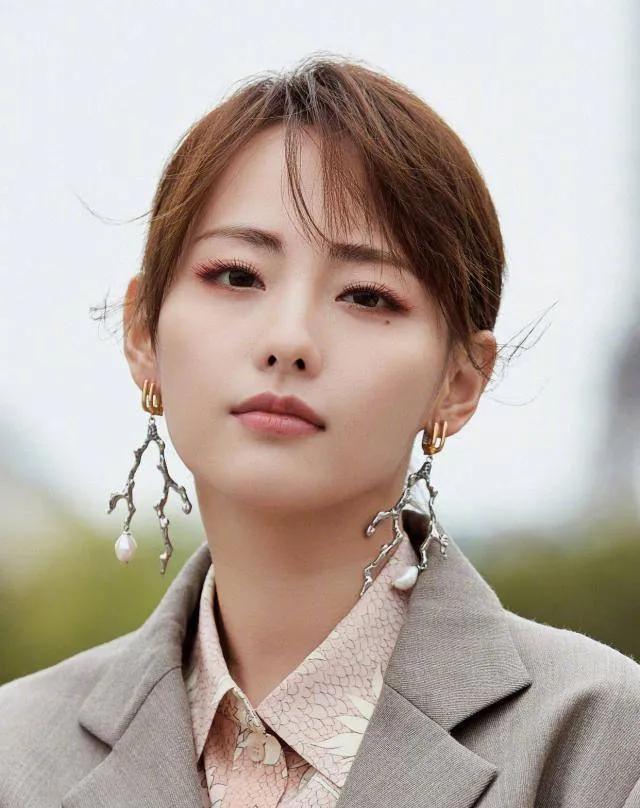 Gossip: Lu Han, Xiao S Xu Yajun, Zhao Lusi, Maichao Zhang Jiani, Huang Jingyu, Jing Boran - iNEWS