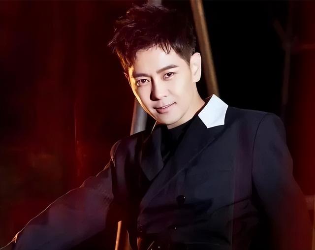 "The Immortal God" Lin Zhiying: Attacking head-on, overcoming obstacles ...