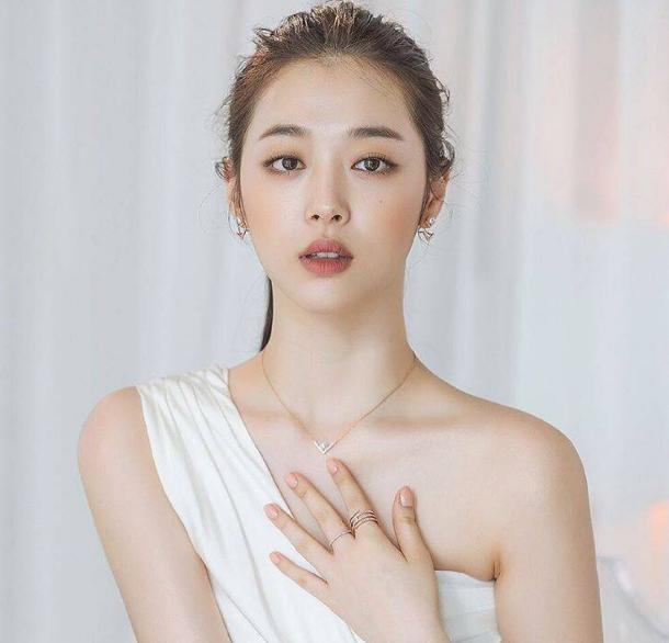 25-year-old Cui Xueli and Li Enzhu: The world is so dirty that they ...