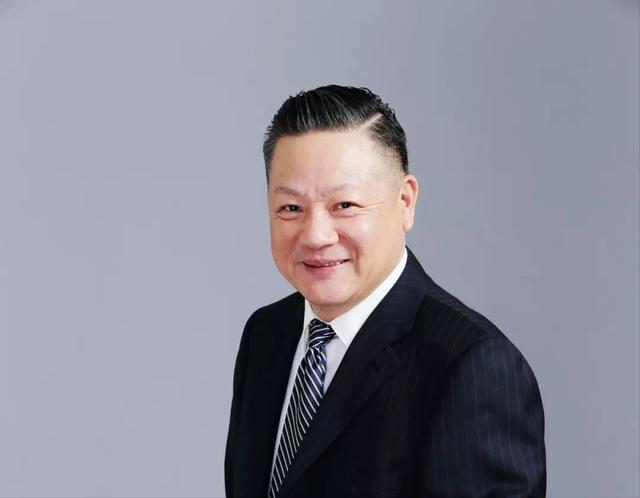 He collaborated with Guo Kaimin Zhang Yu and Gong Xue Zhang Zhihua in 3 ...