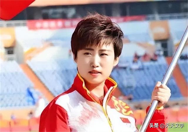 Guo Yue is very talented in playing basketball. At the age of 6, she ...