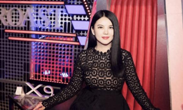 CCTV couldn't help but criticize Li Xiang angrily! Repeatedly endorsing ...