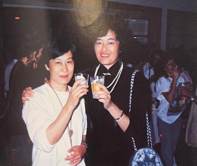Filming "Fortress Besieged", Ding Gong Li, the rich life of Huang ...