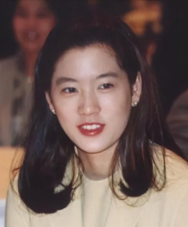 She, the youngest daughter of the richest man in South Korea and the ...