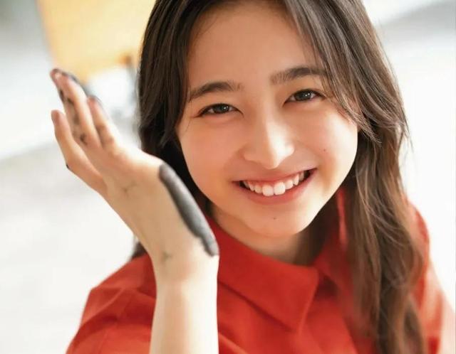 Photo album of Japanese post-05 popular actress Kazuo Inoue gentle and ...