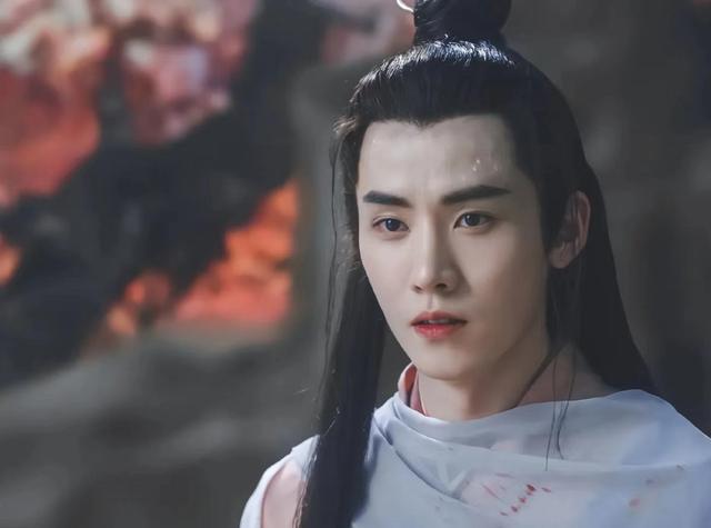 The 26-year-old Ren Hao and the beauty showed up for dinner at the ...