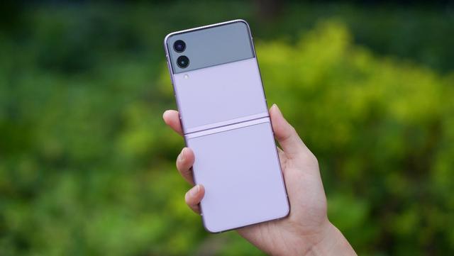 Who else can "deform" mobile phones?Samsung official remake Filp3 makes ...
