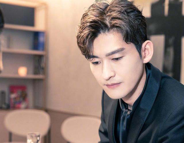 Mustache Zhang Han, I finally waited for you, the hero of the galloping ...