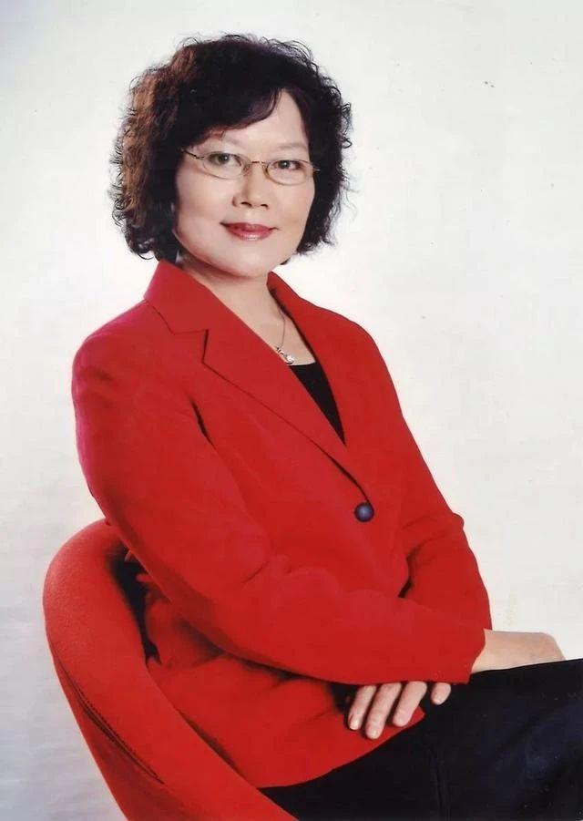 Tang Yuying and Ge You's sibling relationship - iNEWS