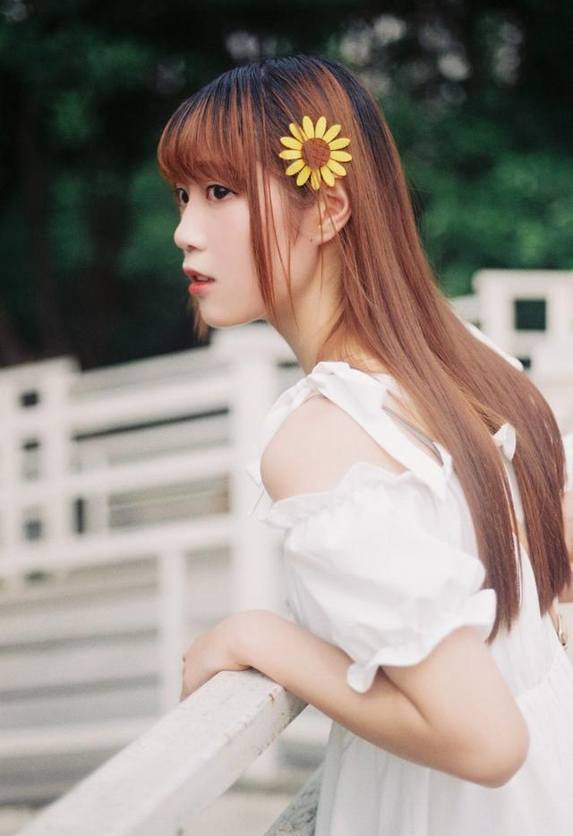 Selected photos of fresh young girls - iNEWS