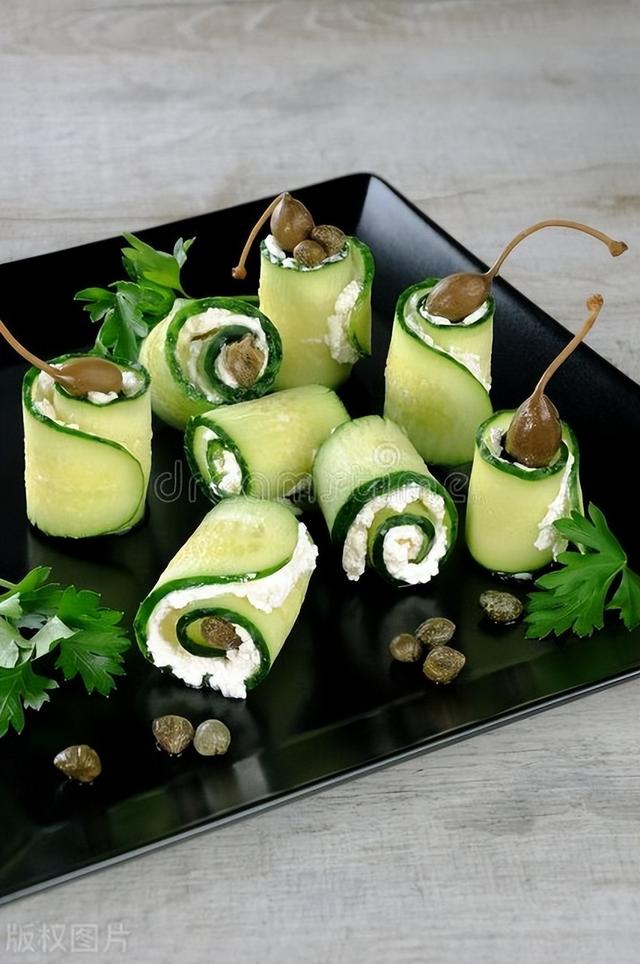 Cucumber rolls, a refreshing and healthy delicacy, the preparation ...