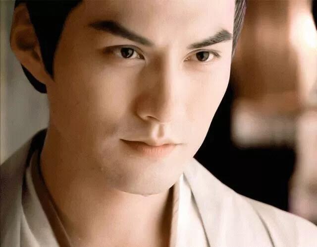 After Yan Kuan in "The Four Beauties in the End of the World" changed ...