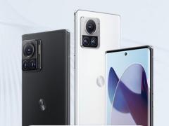 moto X30 Pro手機推送OTA5公測版 - 資訊咖