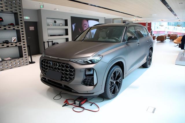 SAIC Audi Q6 store exploration experience, worthy of the flagship Roadjet land plane, really big ...