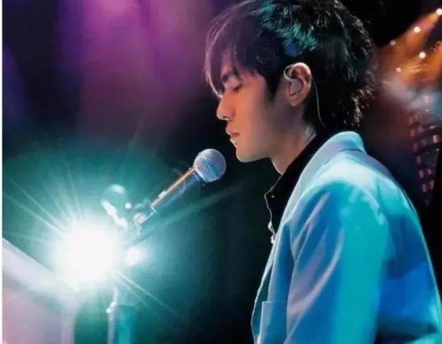 Which singer deserves your attention? Whose songs are good?see if there ...