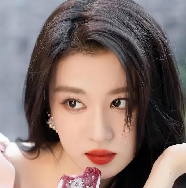 "Jiao Zang", "Splendid Peace", "I Know I Love You" Wang Churan and Ren Min clashed with shirts ...