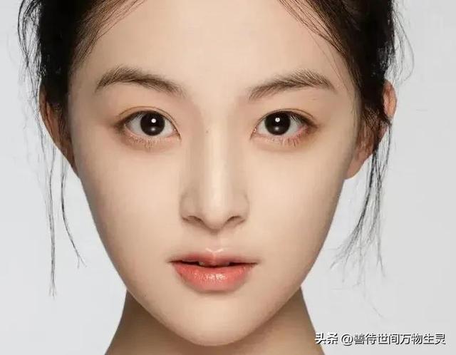 Gu Yuhan·Photobook - iNEWS